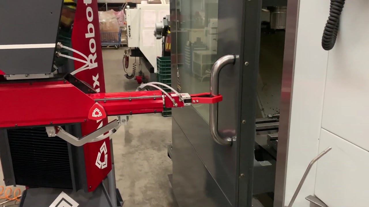 Aripix A1 industrial robot openning doors! - YouTube