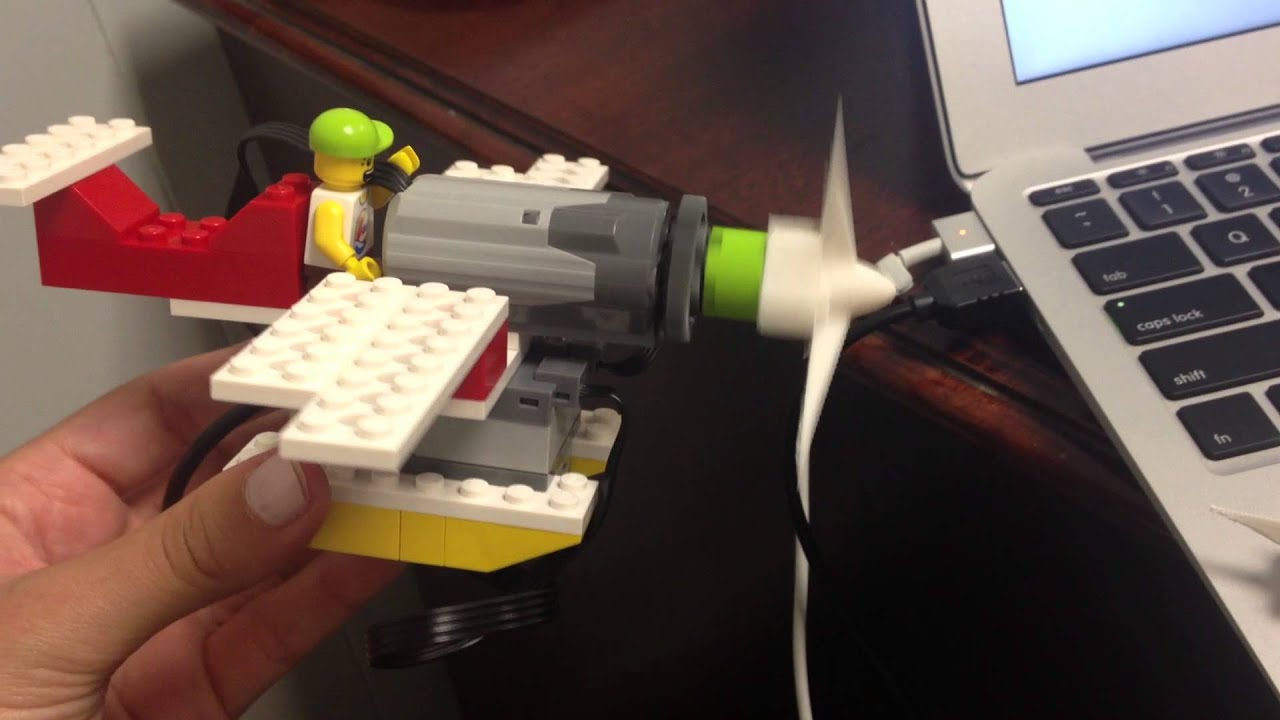 Custom designed airplane propeller for Lego We Do - YouTube