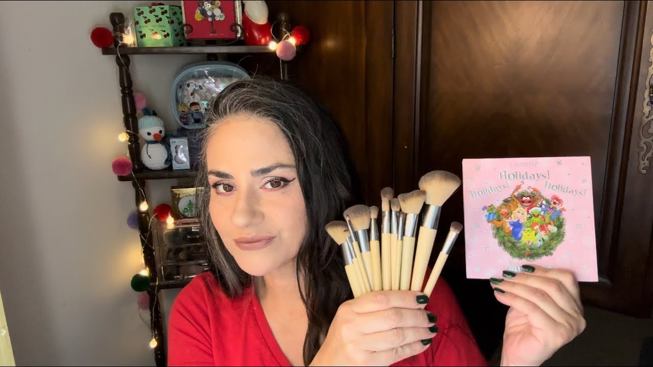 Dear Makeup Diary: my first ever Friend Mail!! 🎄 ️ Vlogmas Day 23 - YouTube