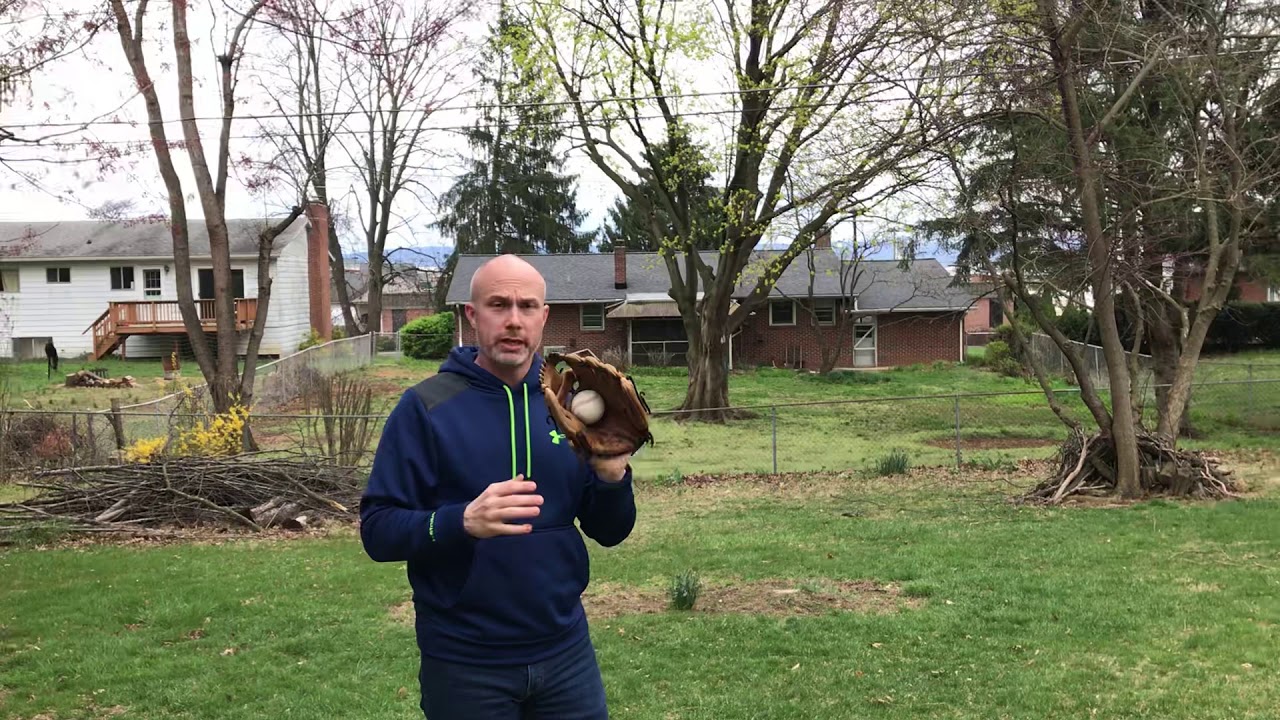 Two-hand catch - YouTube