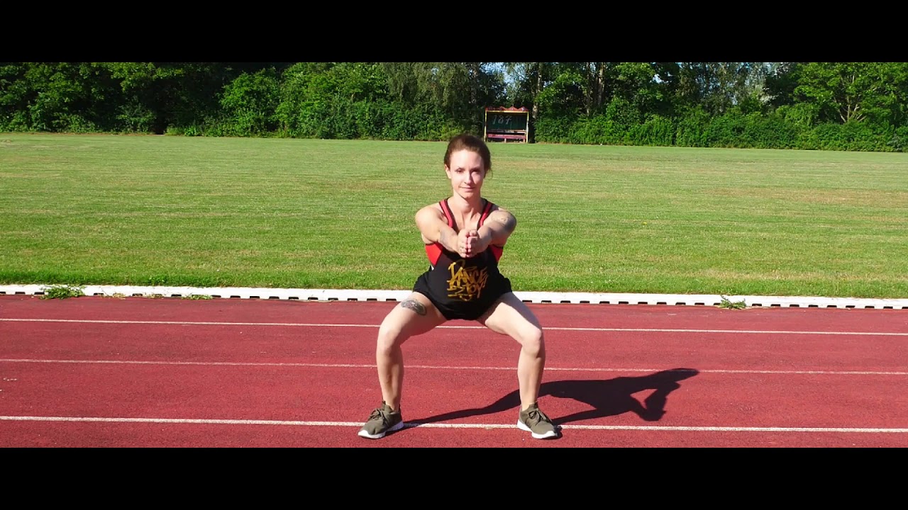 Squat Pulses & Fly - YouTube