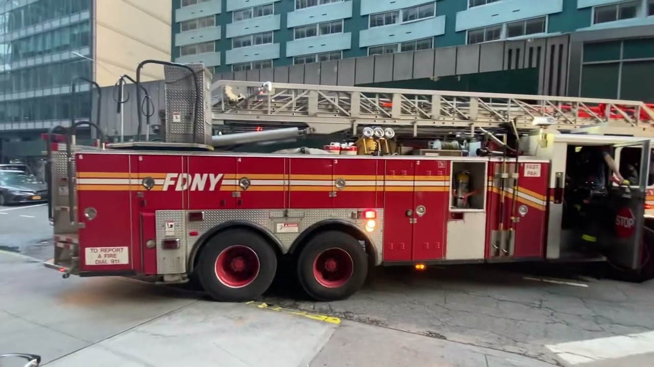 FDNY Engine 8 and Ladder 2 responding to an auto extrication - YouTube