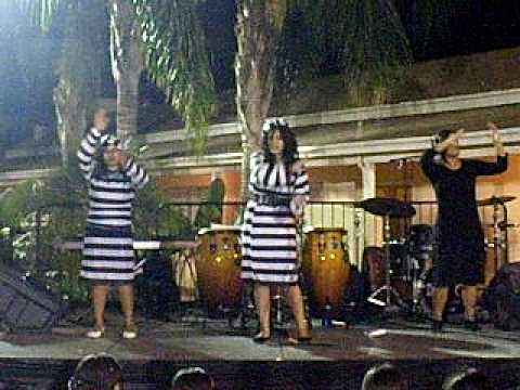 -Ministering Hands- TAKE THE SHACKLES OFF MY FEET SO I CAN DANCE ...