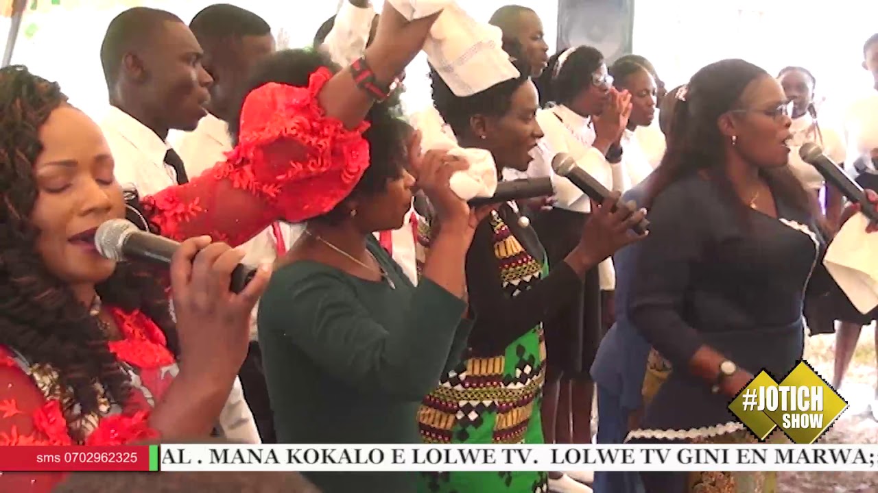 Great Perfomance from Carol David in Kisumu - YouTube