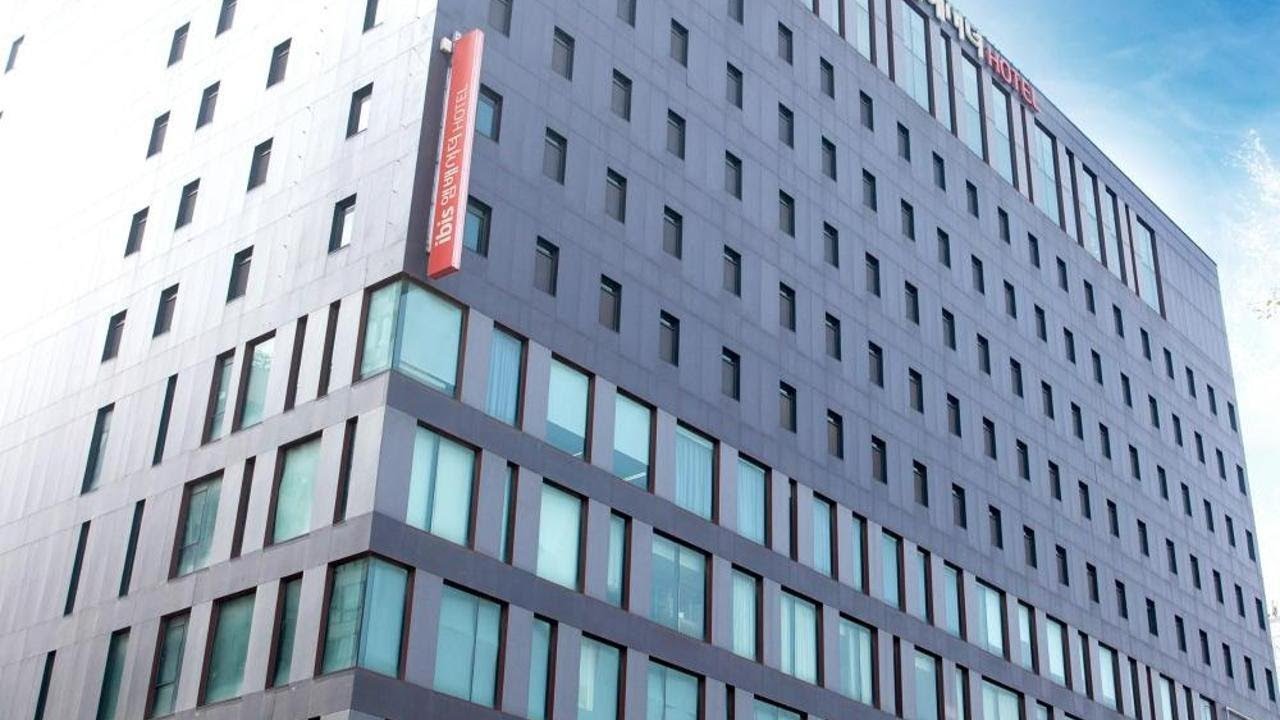 Ibis Ambassador Suwon, South Korea | Travel With Sandhya - YouTube