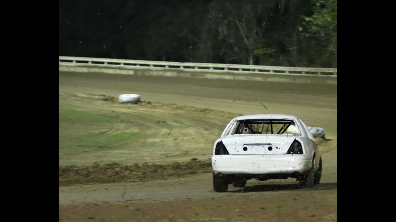 Crown Vics- Bubba Raceway Park - YouTube
