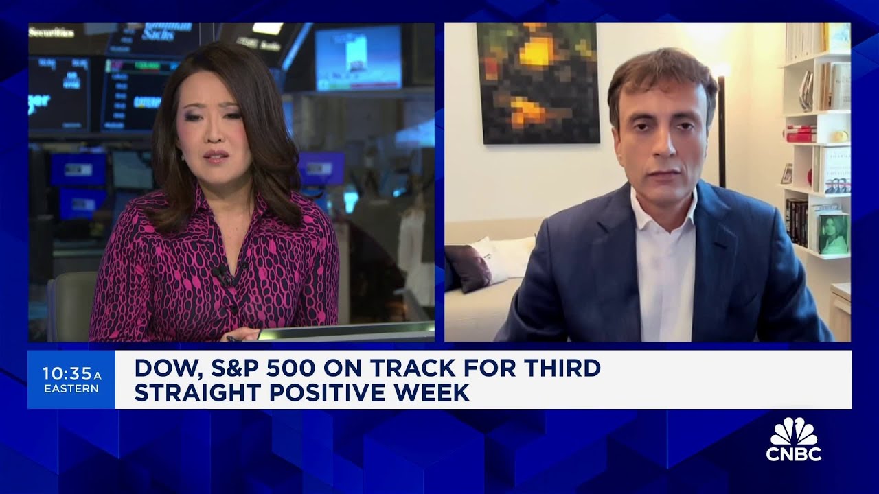 Rockefeller's Ruchir Sharma on the markets: AI boom is masking ...