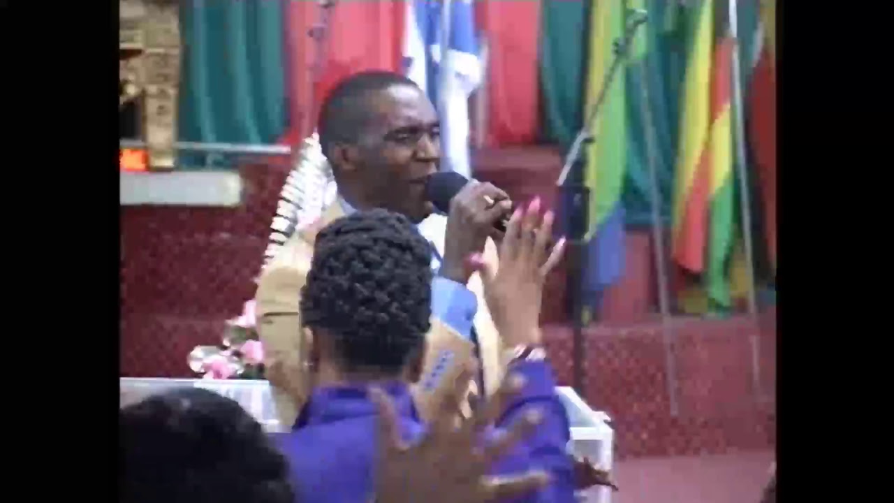 Rev. Francis Oracle Mwangi. "The Wonders of Favour." Wednesday, 13th ...