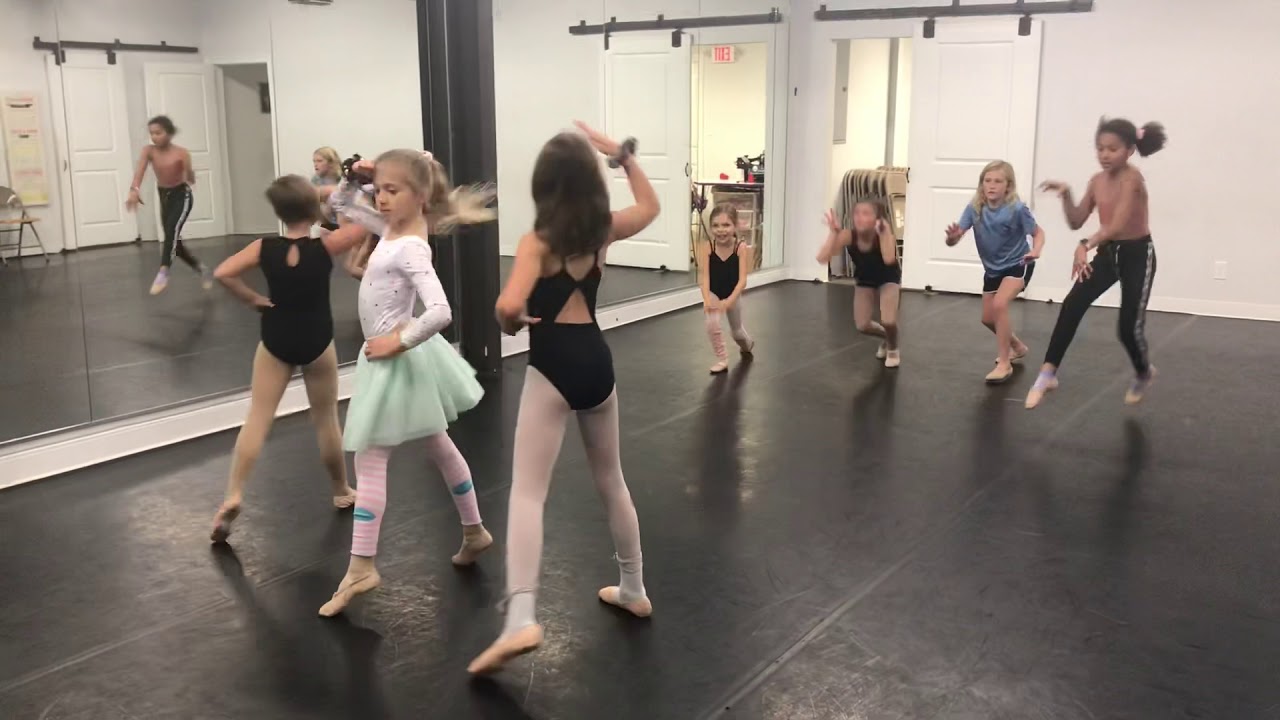 Battle Scene with music from the Nutcracker - YouTube