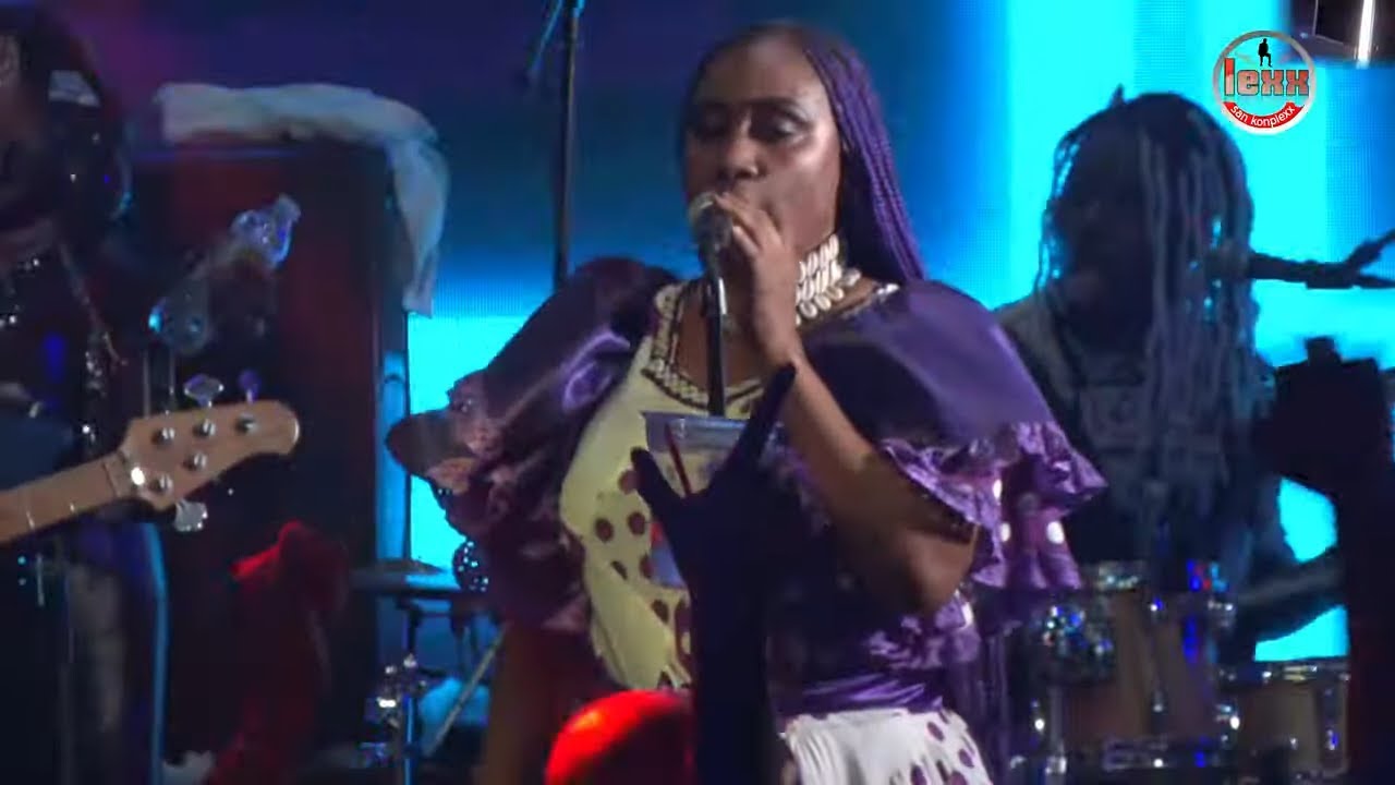 JACOMEL RAM FÈ ISTWA YÈSWA PANDAN GEDE A MOOLIGHT TE OVER KRAKE AK MOON - YouTube