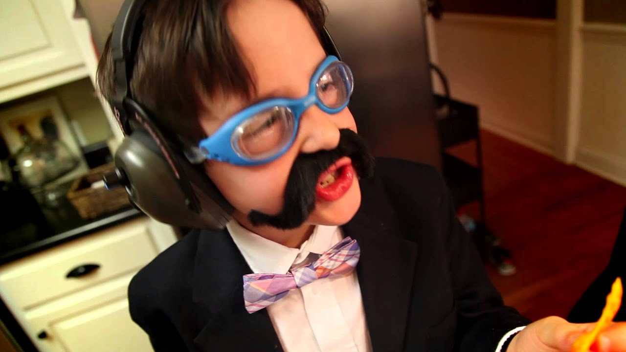 "The Snack Patrol" - Doritos 30 Second Commercial - YouTube