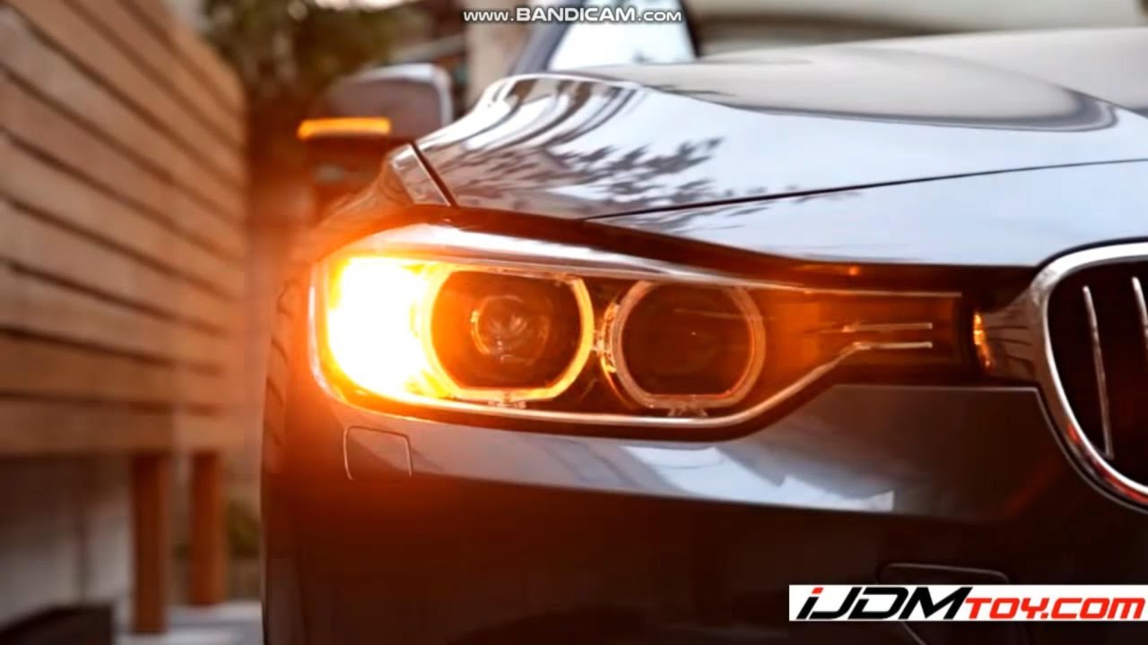 2016 BMW 328d Touring xDrive LED Front Turn Signals in Action - YouTube