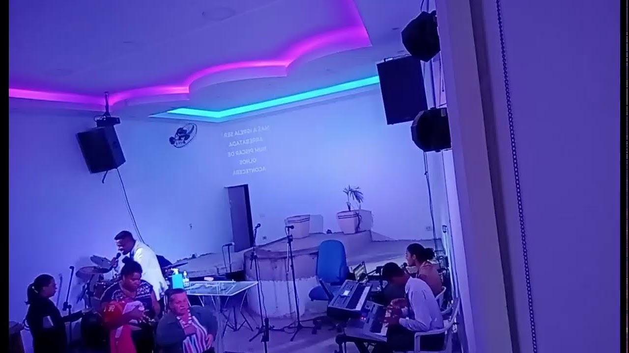 Transmissão ao vivo de Pastor Davi Silva - Live ao meio dia e as 22 ...