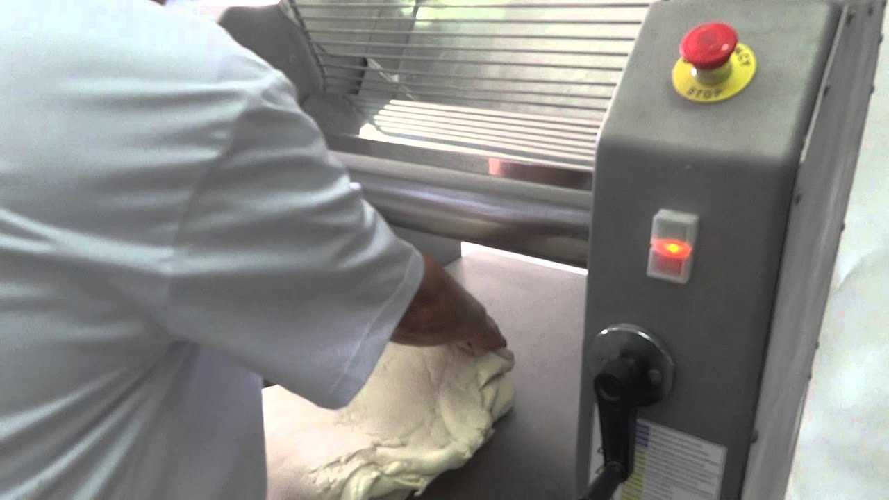 Dough Brake CSF: to knead a low hydrated dough - YouTube