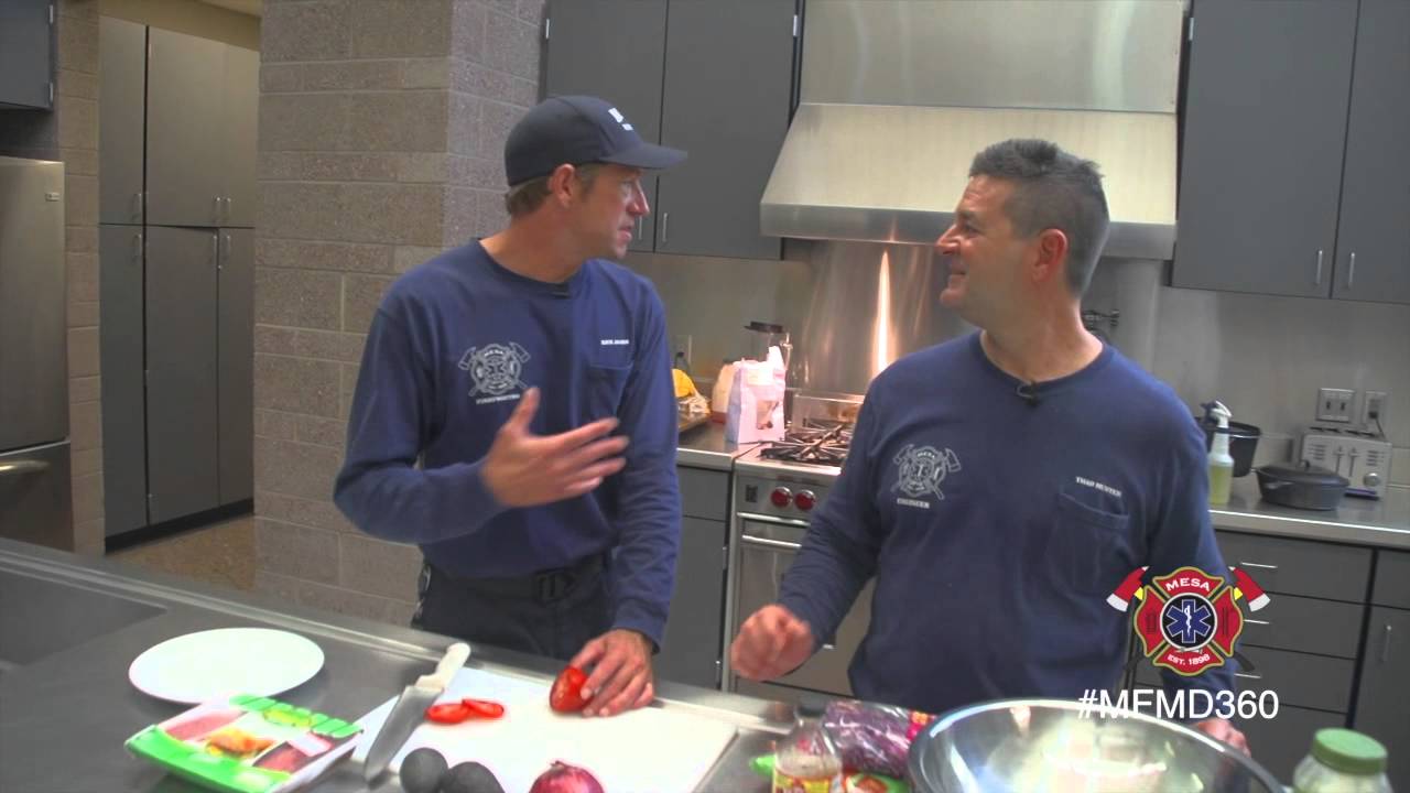 A Firefighter's Lunch! - YouTube