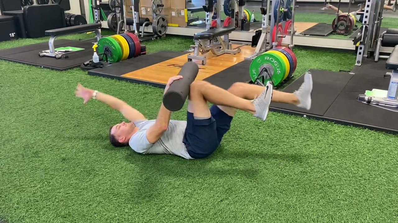 Foam Roll Deadbug, Ipsilateral Extensions - YouTube