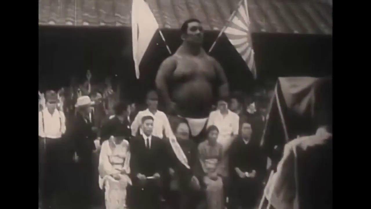 The largest man in the world in Japan old - YouTube