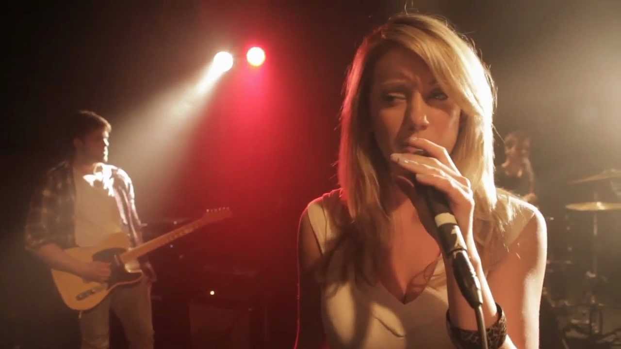 The Amanda May Band - YouTube