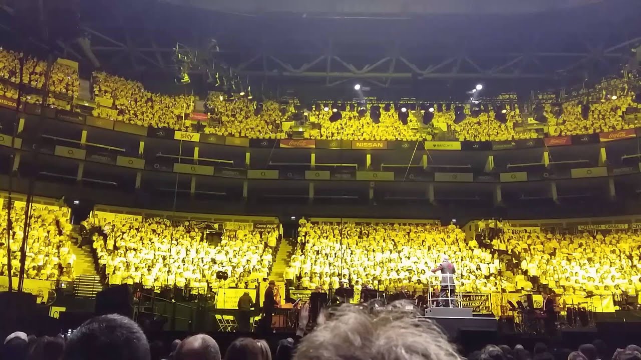 Madness medley young voices o2 arena 2016 - YouTube