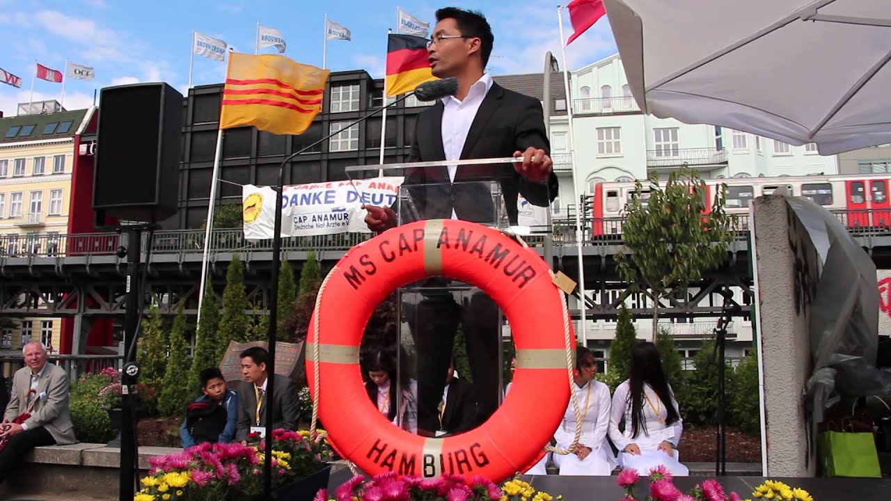 35 Jahre Cap Anamur - Philipp Rösler in Hamburg - YouTube