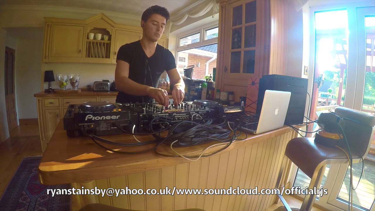 Ryan Stainsby (RJS) - Groove Set/10 Min Mix - YouTube