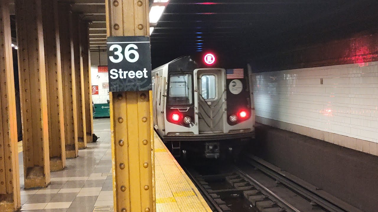MTA NYCT Subway: Kawasaki R160 Alstom (R) train departs 36th Street ...