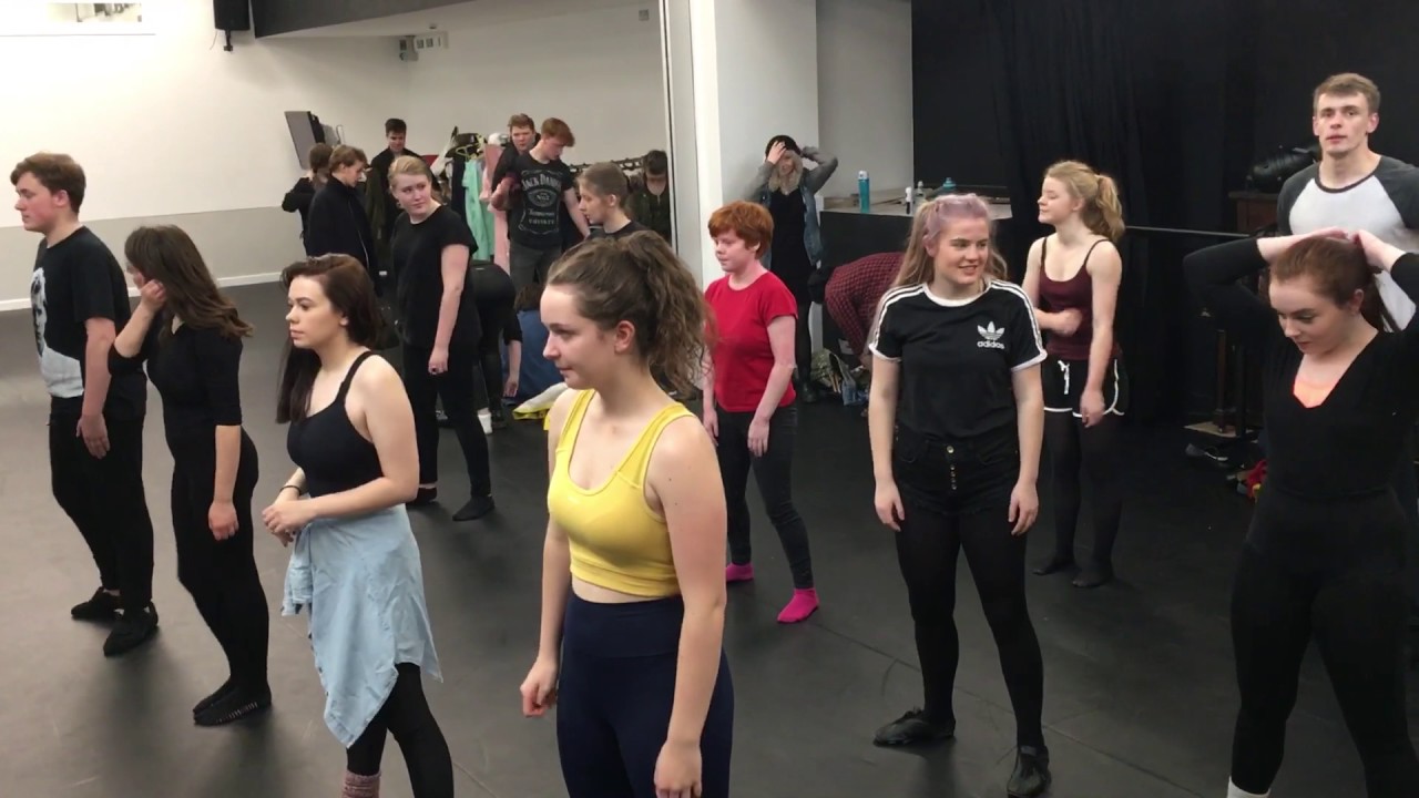 The Hand Jive • Whole Group - YouTube