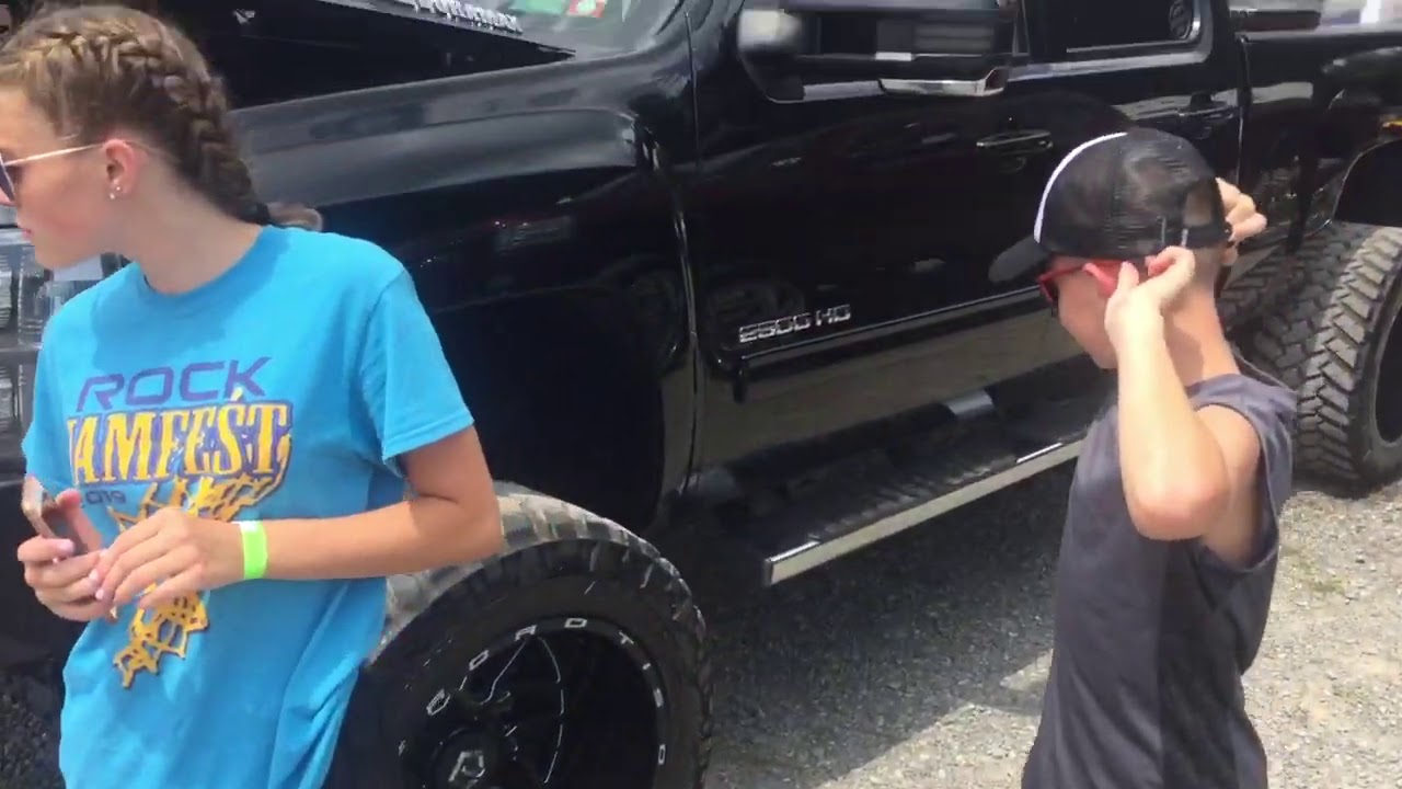 Chevy champion trucks. Redneck lifted Ghetto tires - YouTube