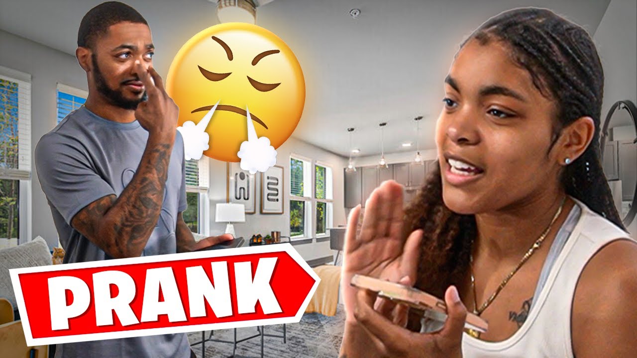 Acting like my boyfriend is invisible prank!! - YouTube