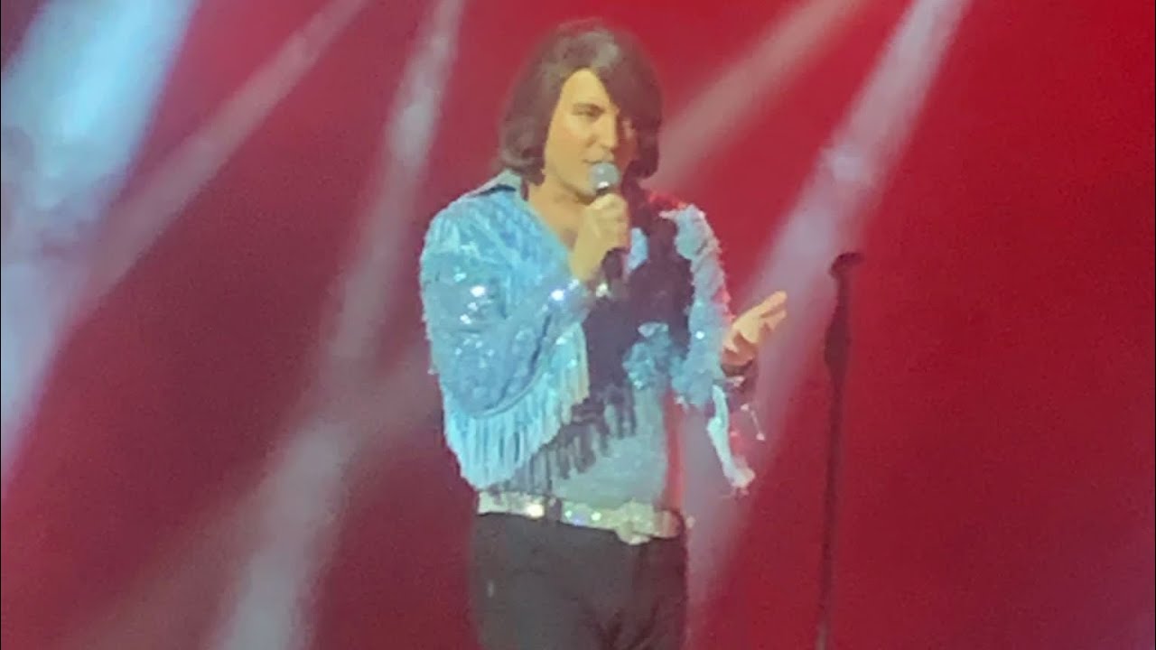 I Am, I Said — Ben Alexander as Neil Diamond — LIVE @ Benidorm Palace ...