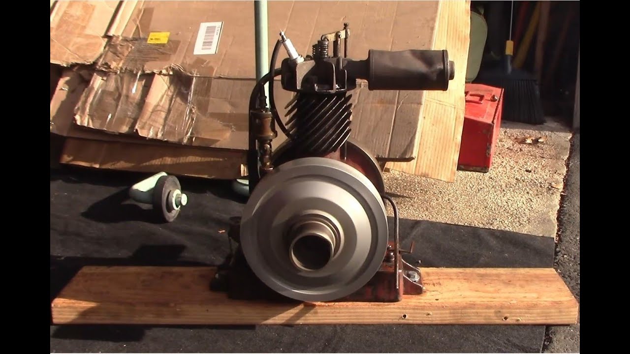 RARE 1921 Briggs and Stratton Model F (Full Power) - Tear Down and ...