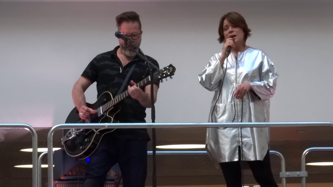 Emma Salokoski & Jarmo Saari - 25.5.2018 Live - YouTube