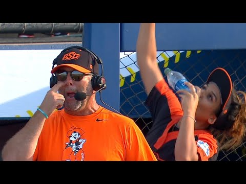 Oklahoma State softball player Raquel Dominguez video bombs coach by ...