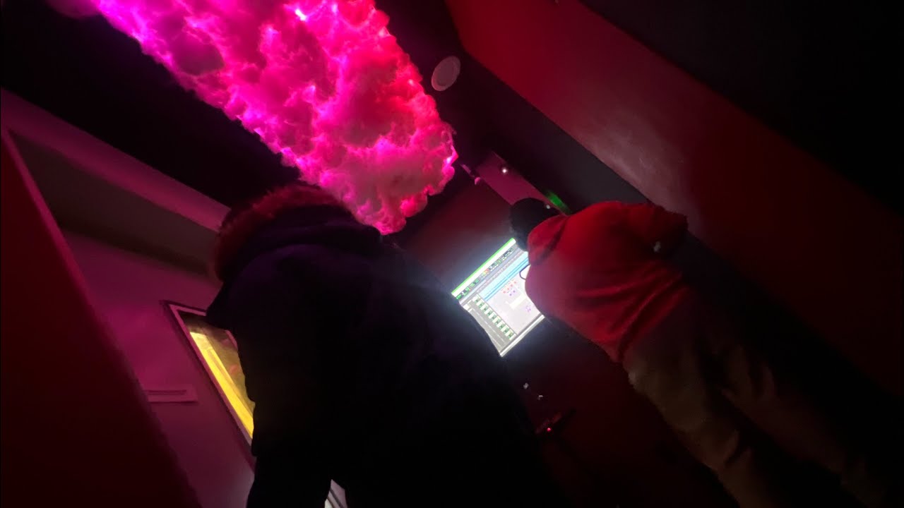 Cooking Up At The SoundLab BTS (Ft @dimelodaro @Shmegg0 & Quazzy) - YouTube