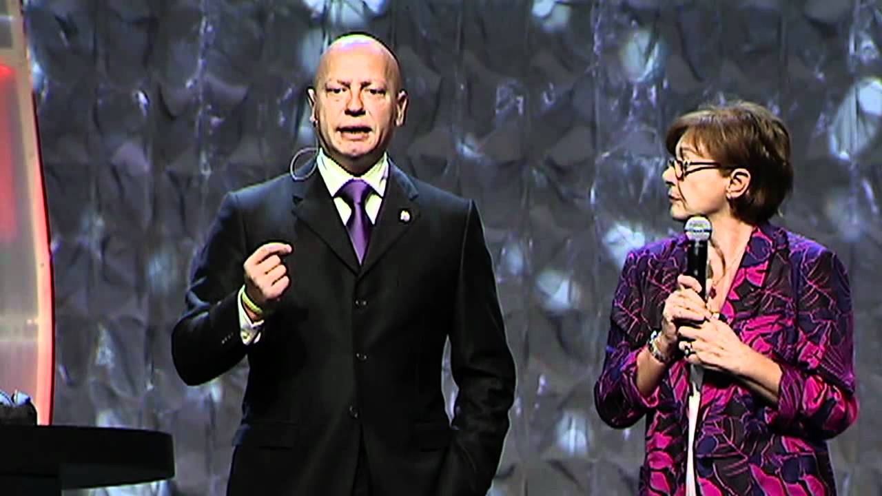 AW2011 Alberto & Patrizia Ceccarelli - YouTube