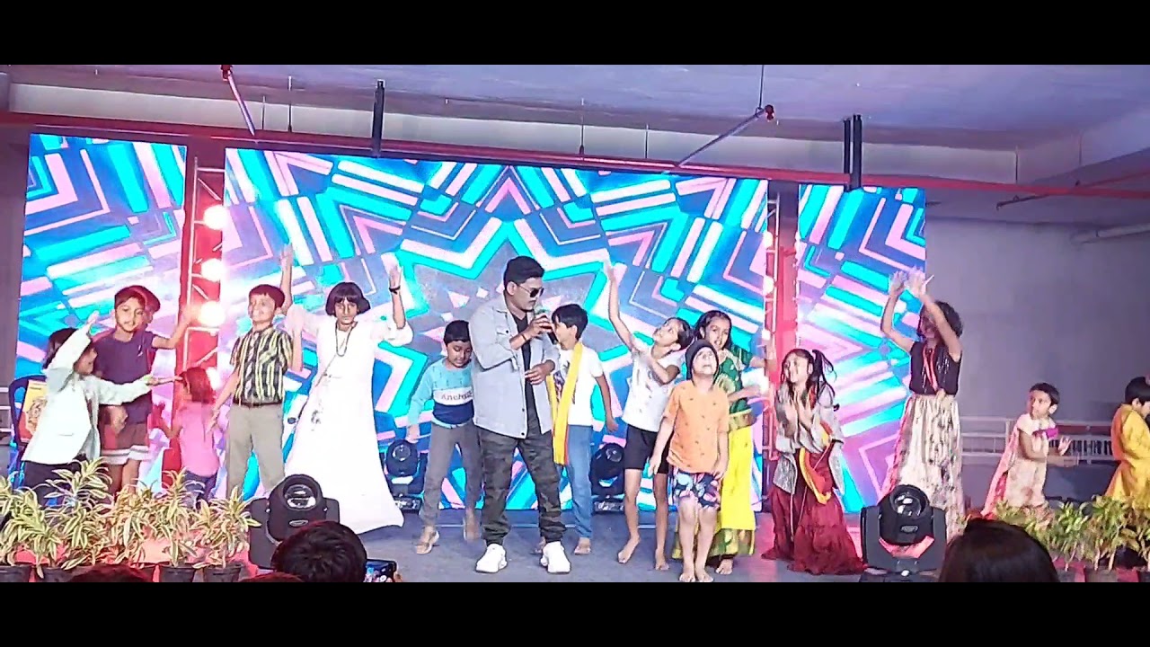 kids dance along with jr Puneeth raj kumar@kannada Rajyotsava ...