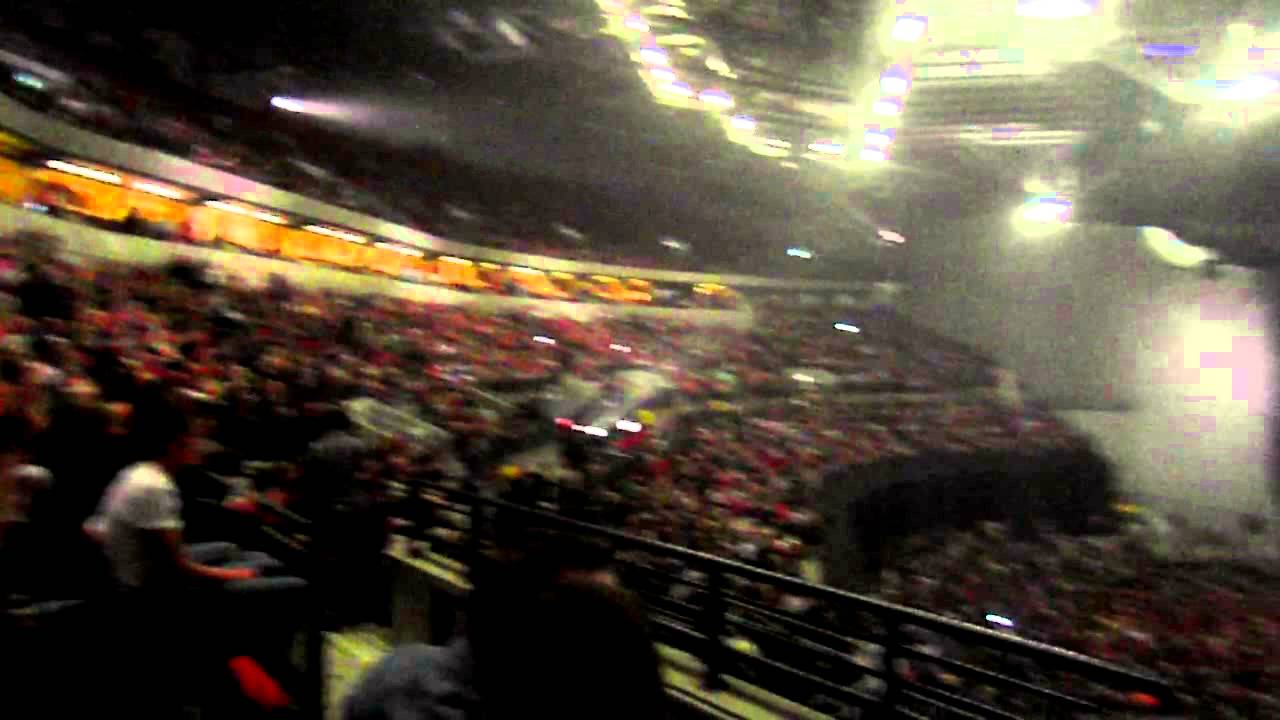 First Direct Arena, Leeds (13/09/13) [4] - YouTube