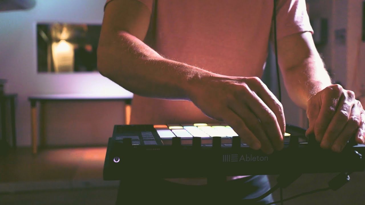 Max Wild Push 2 Performance - YouTube