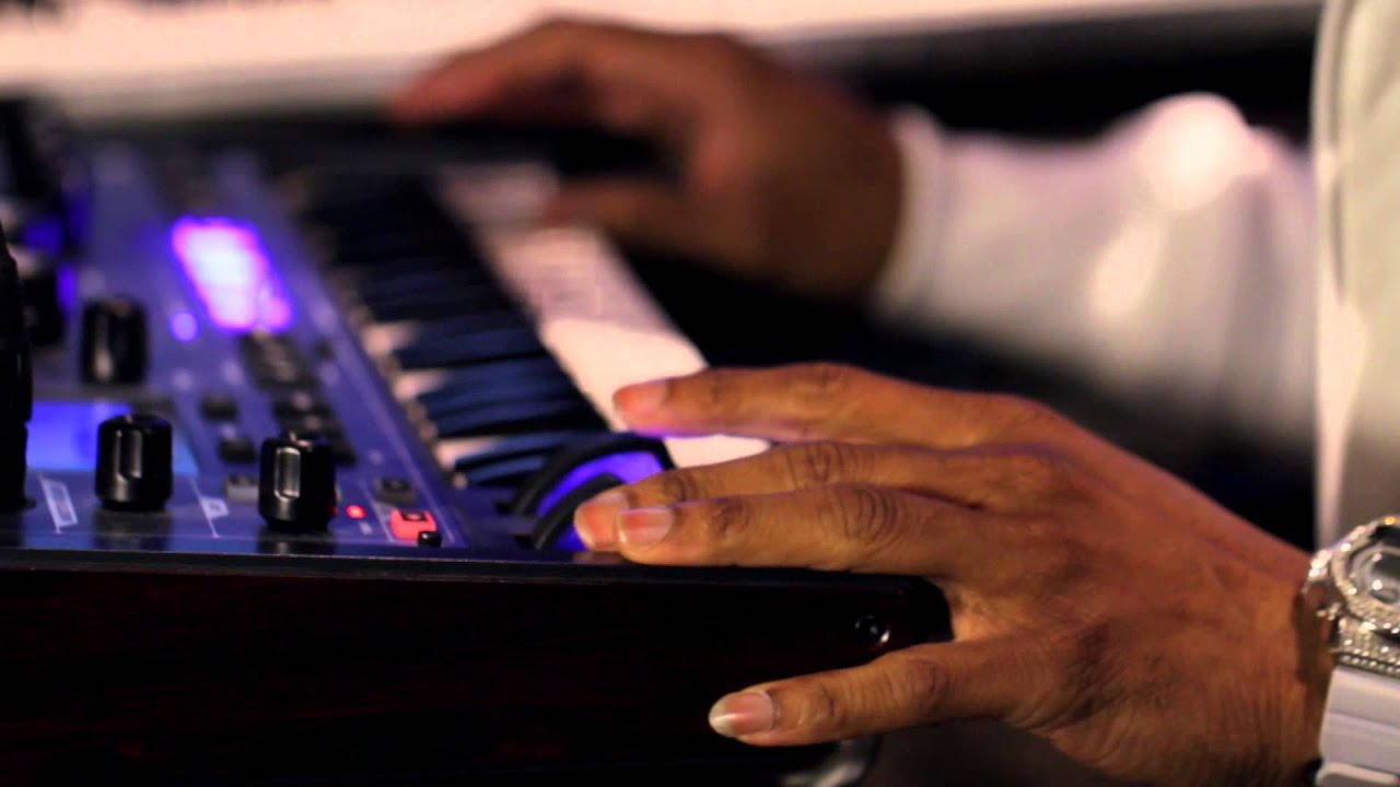 Focusrite & Novation // In the studio with Teddy Riley - YouTube