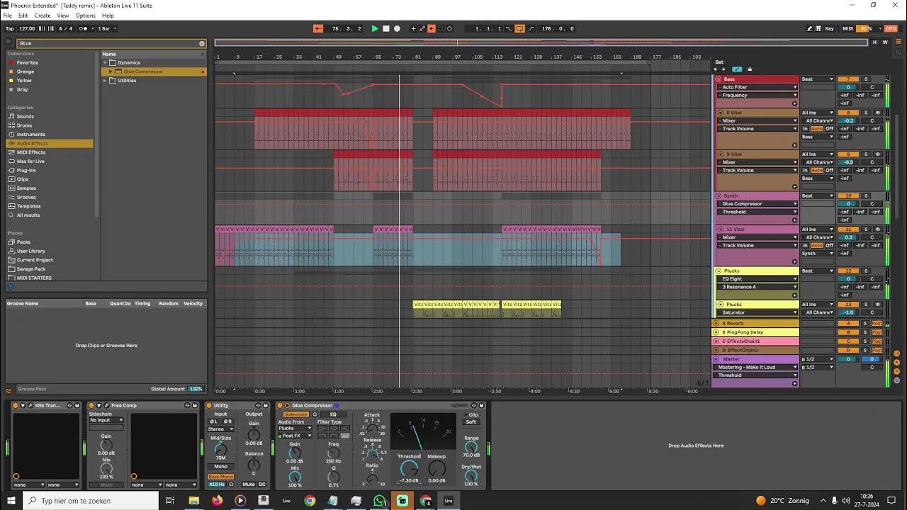 Finishing a new track live! How to create Electronic music - YouTube