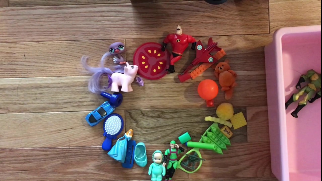 Found Object Color Wheel - YouTube