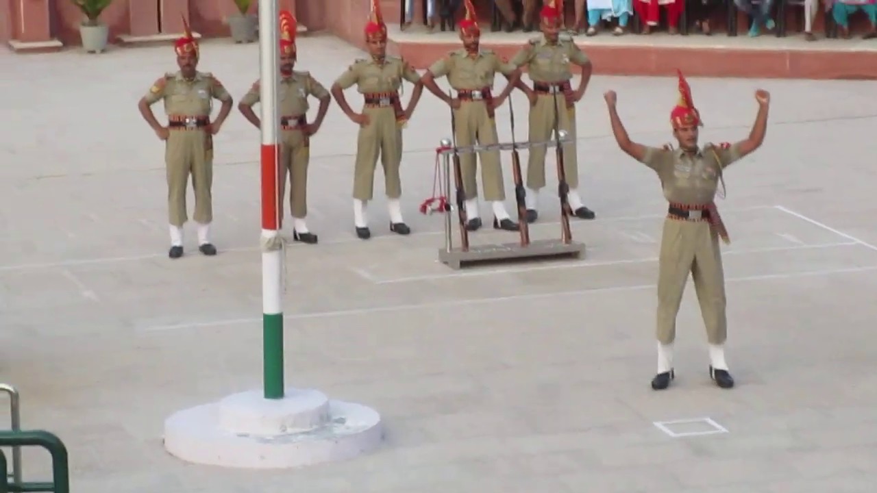 Ganda Singh Wala Border full parade ceremony Performed by Indian and ...