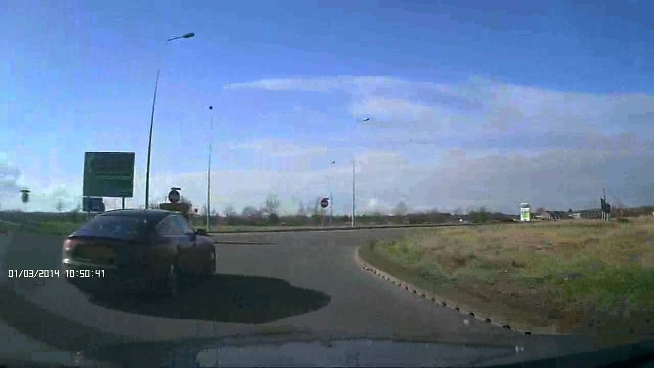 Roundabout lane discipline - YouTube