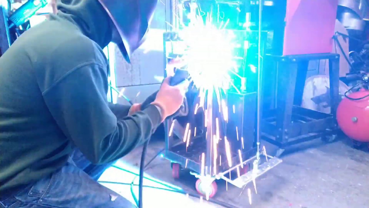 Making a hydraulic forging press: part 6 - YouTube