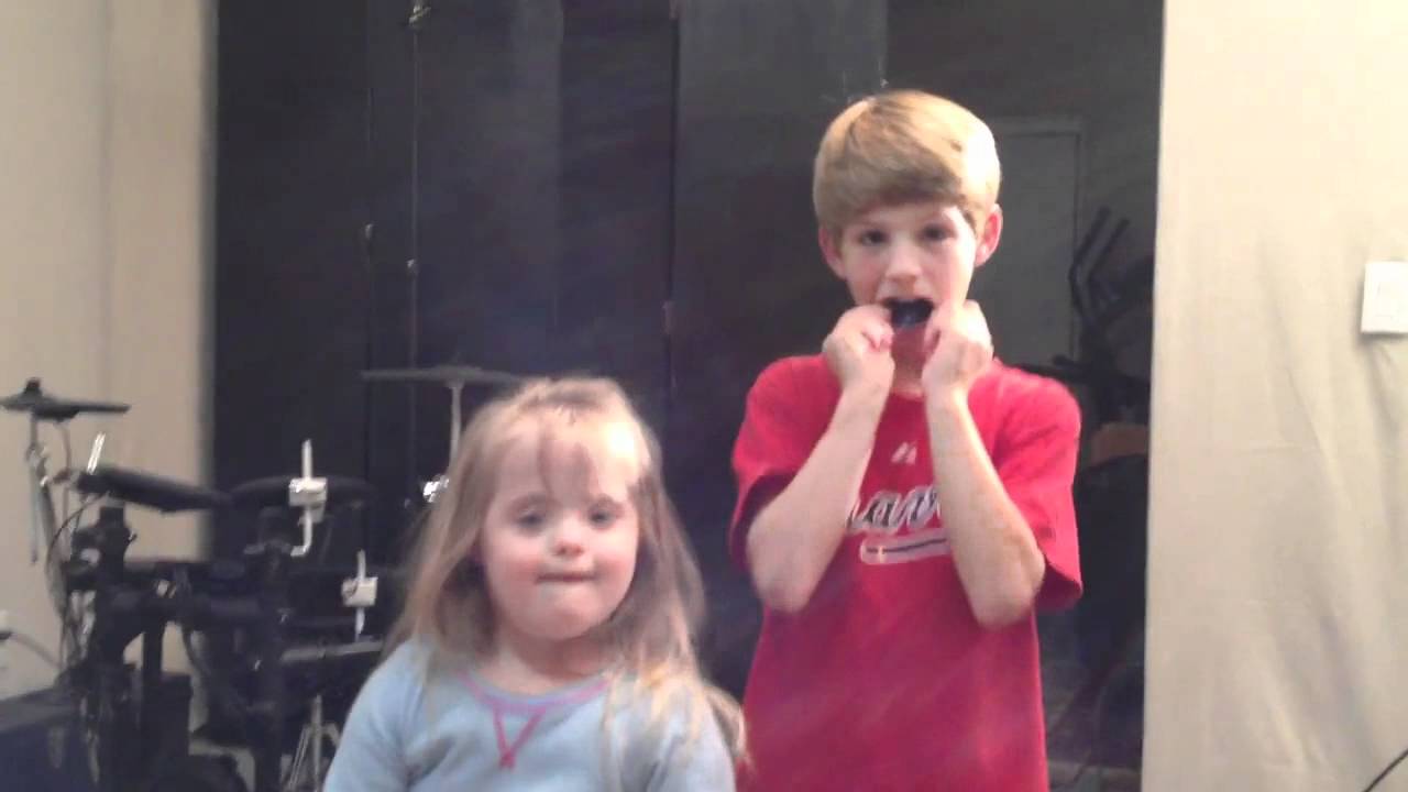 MattyB and Sarah Grace Vlog Braces Off and Gremlin Hunting 06 06 2012 ...