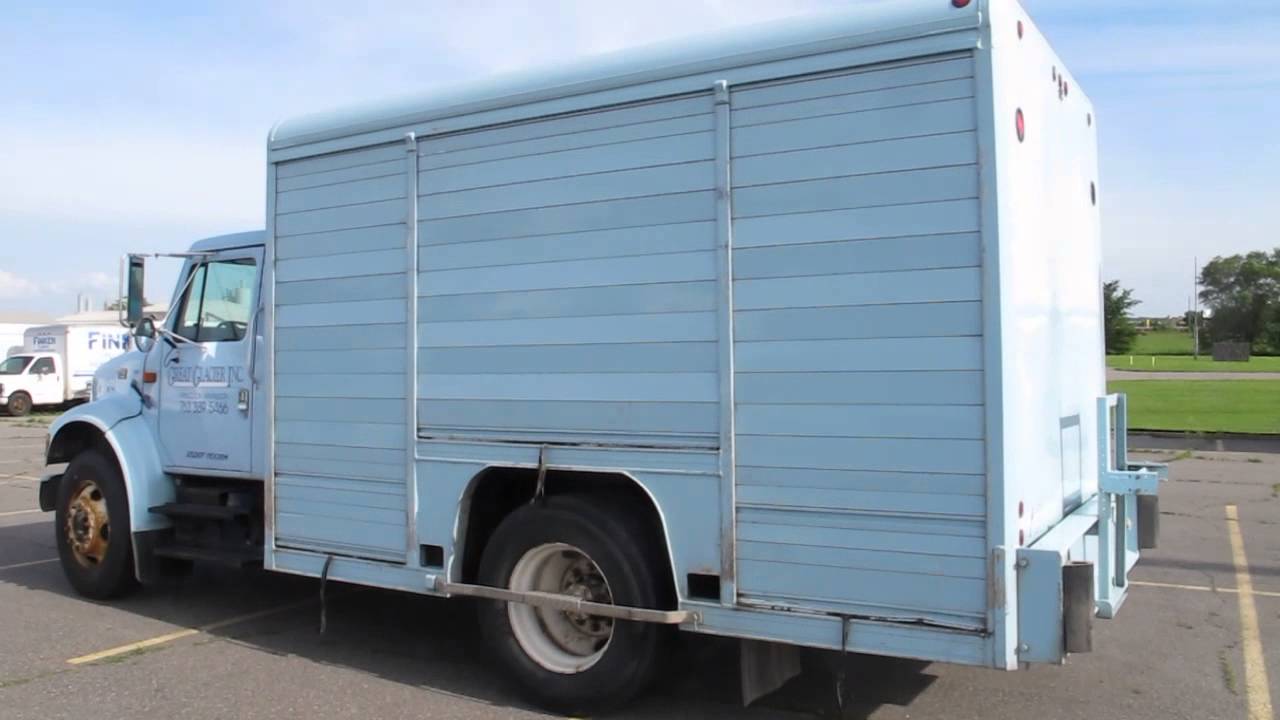 1999 International Navistar 4700 4X2 Truck with Mickey Delivery Box ...