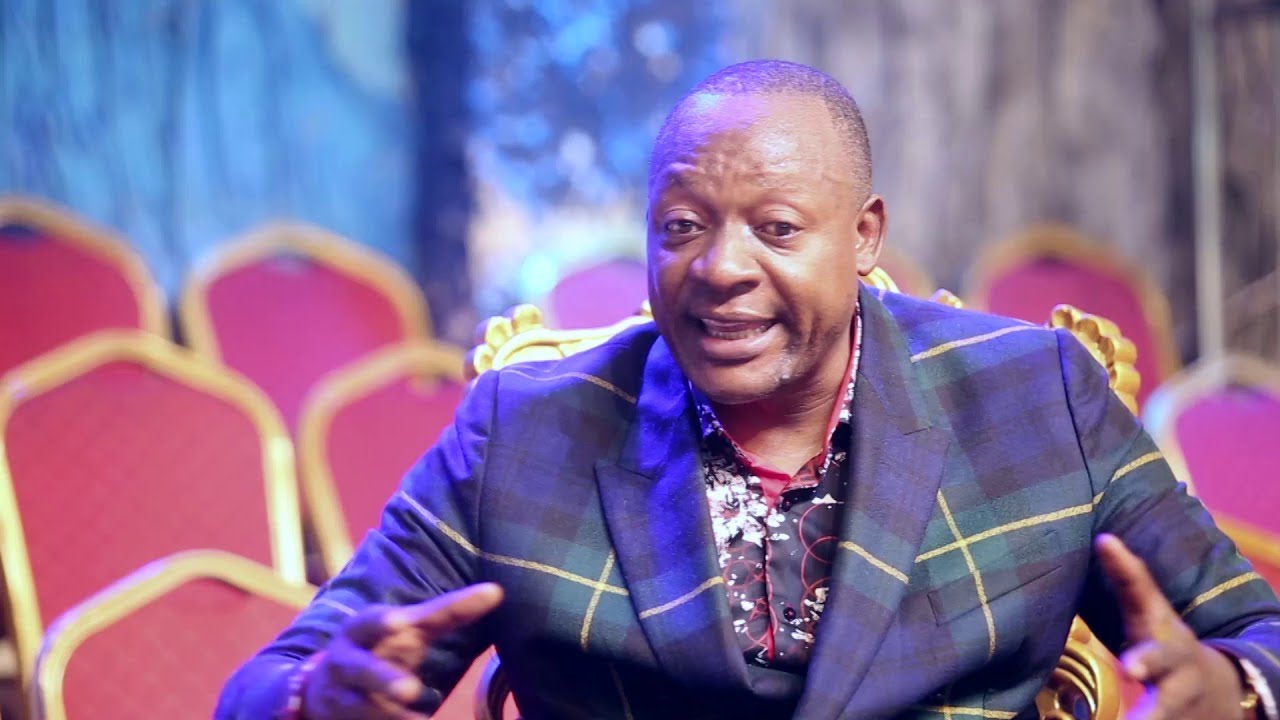 CLAUDE KABUNDI WALESA CE QUE VOUS NE SAVEZ PAS SUR MIKE KALAMBAY - YouTube