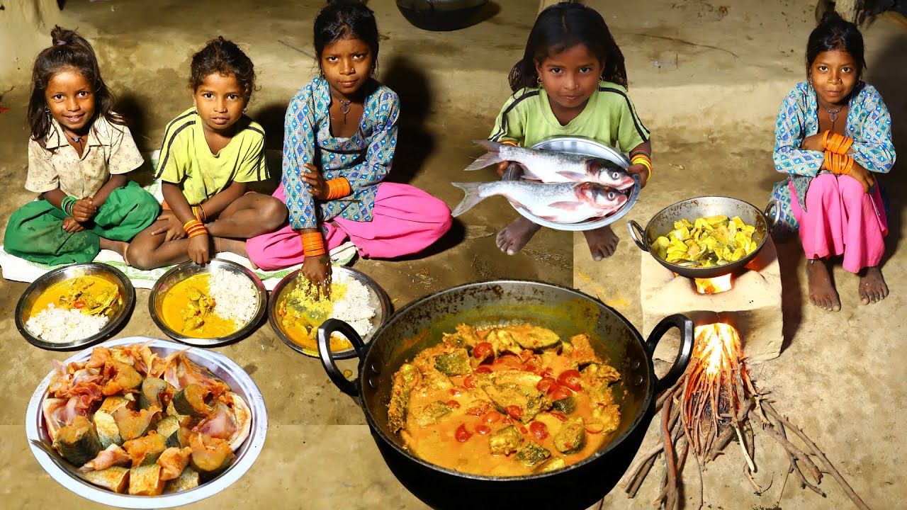 Santali Tribe Children Cooking Tribal Village Style Fish Curry ...