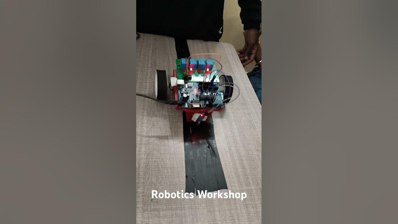 Robotics Workshop Arduinouno Arduinoproject Irsensor Sensor Sensorproject Youtube 7394