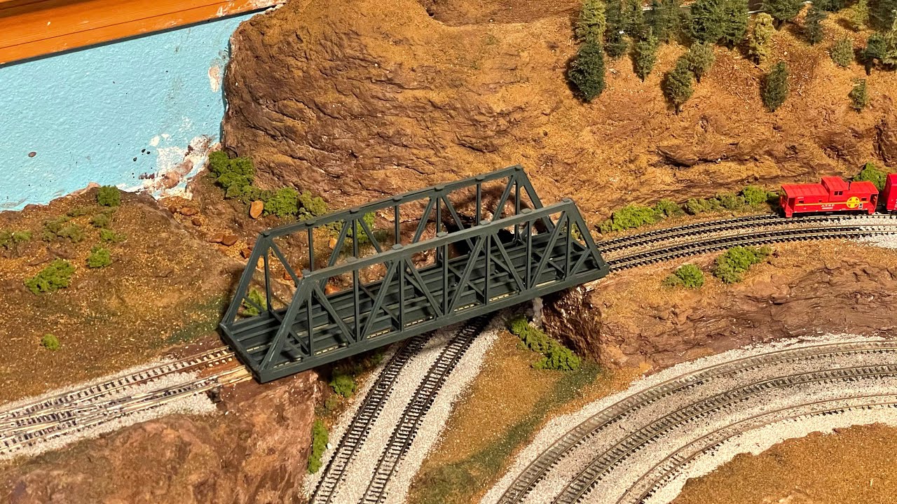 N Scale Walthers Double Track Truss Bridge Build. (part3) - YouTube